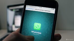 Cara Membuka WhatsApp Web di HP Android & iPhone (2026)