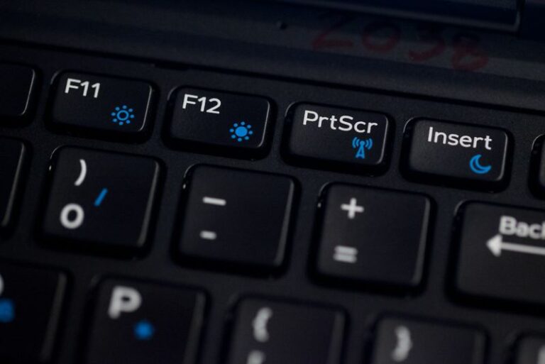 3 Cara Screenshot di Laptop Windows Semua Merek (2026)